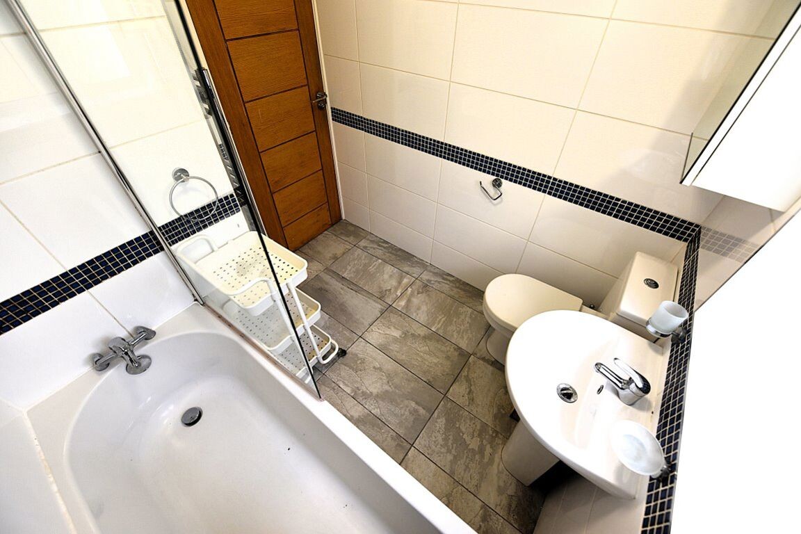 3 bedroom house for rent The Poplars Leeds, LS6 2BT | UniHomes