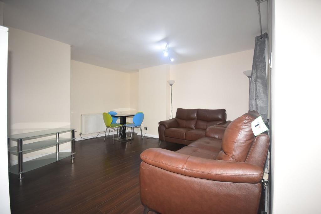 4 bedroom house for rent Hulme Manchester Manchester, M15 5RP | UniHomes