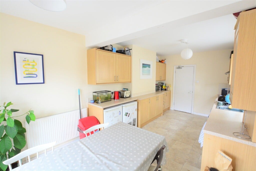 5 bedroom house for rent Brading Road Brighton, BN2 3PE | UniHomes