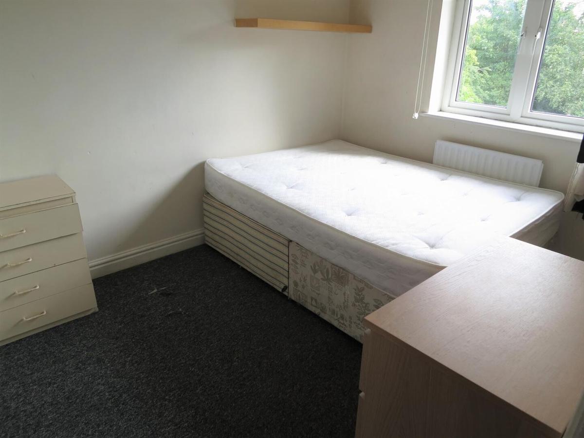 5 bedroom house for rent J J Thomson Mews Manchester, M14 6JT | UniHomes