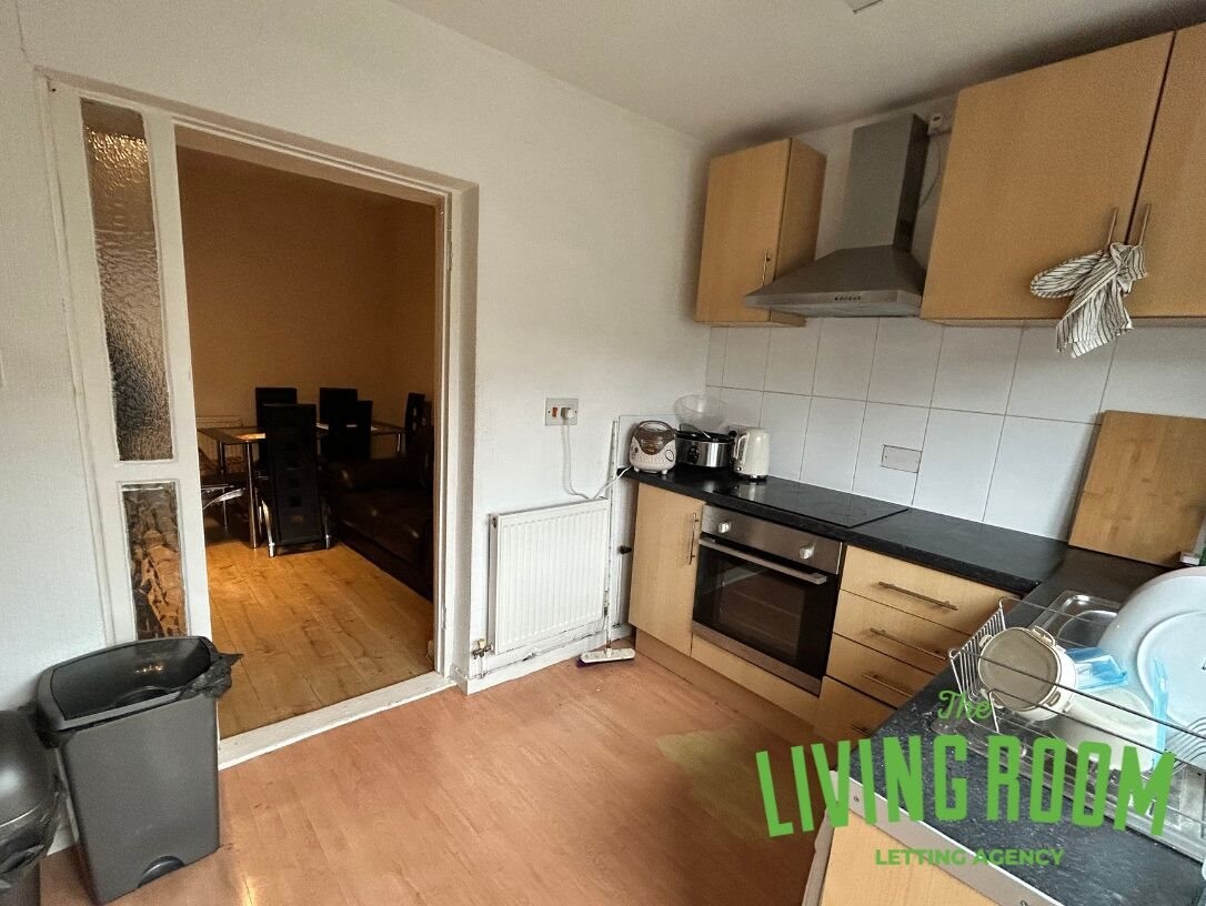 3 bedroom house for rent Darran Street Cardiff, CF24 4JF | UniHomes