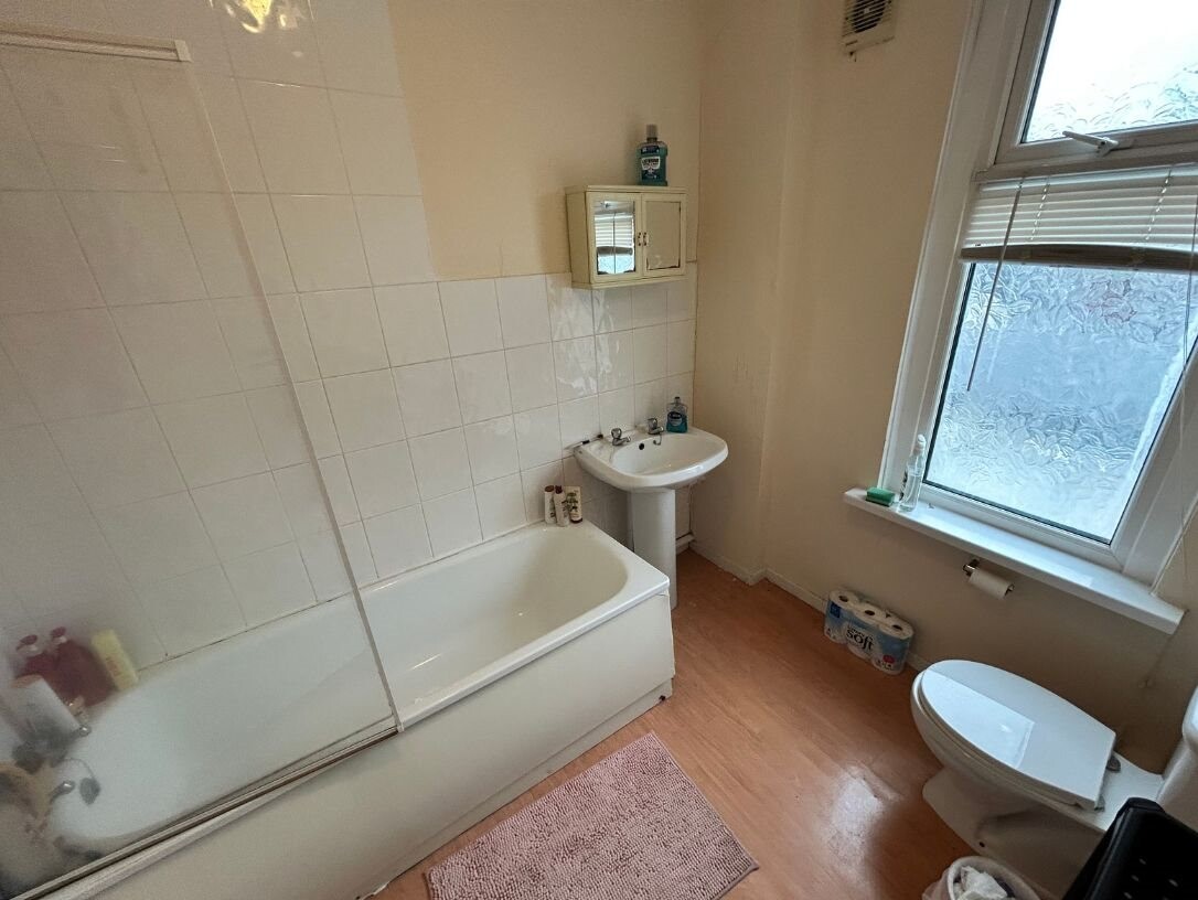 3 bedroom house for rent Darran Street Cardiff, CF24 4JF | UniHomes