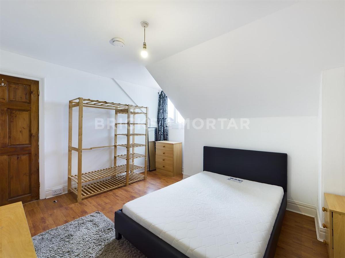 3 bedroom apartment for rent Kenton Road Newcastle, NE3 4NQ | UniHomes