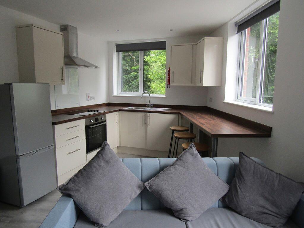 3 bedroom apartment for rent Pound Tree Road, Southampton, SO14 1ND ...