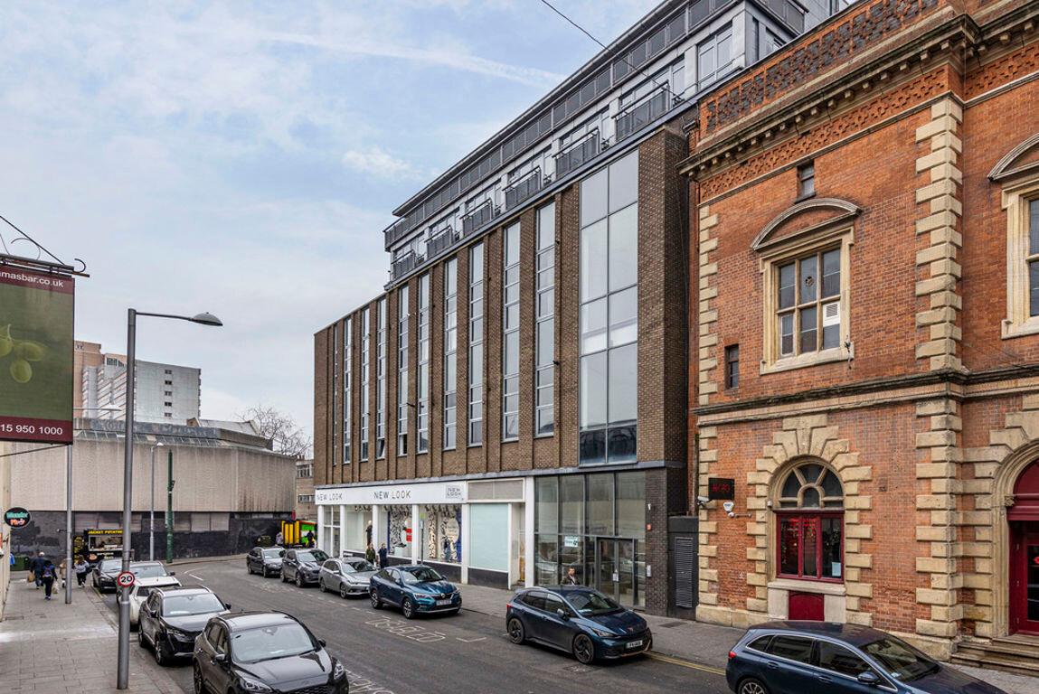 3 bedroom apartment for rent Crusader House, Nottingham, NG1 3BT | UniHomes