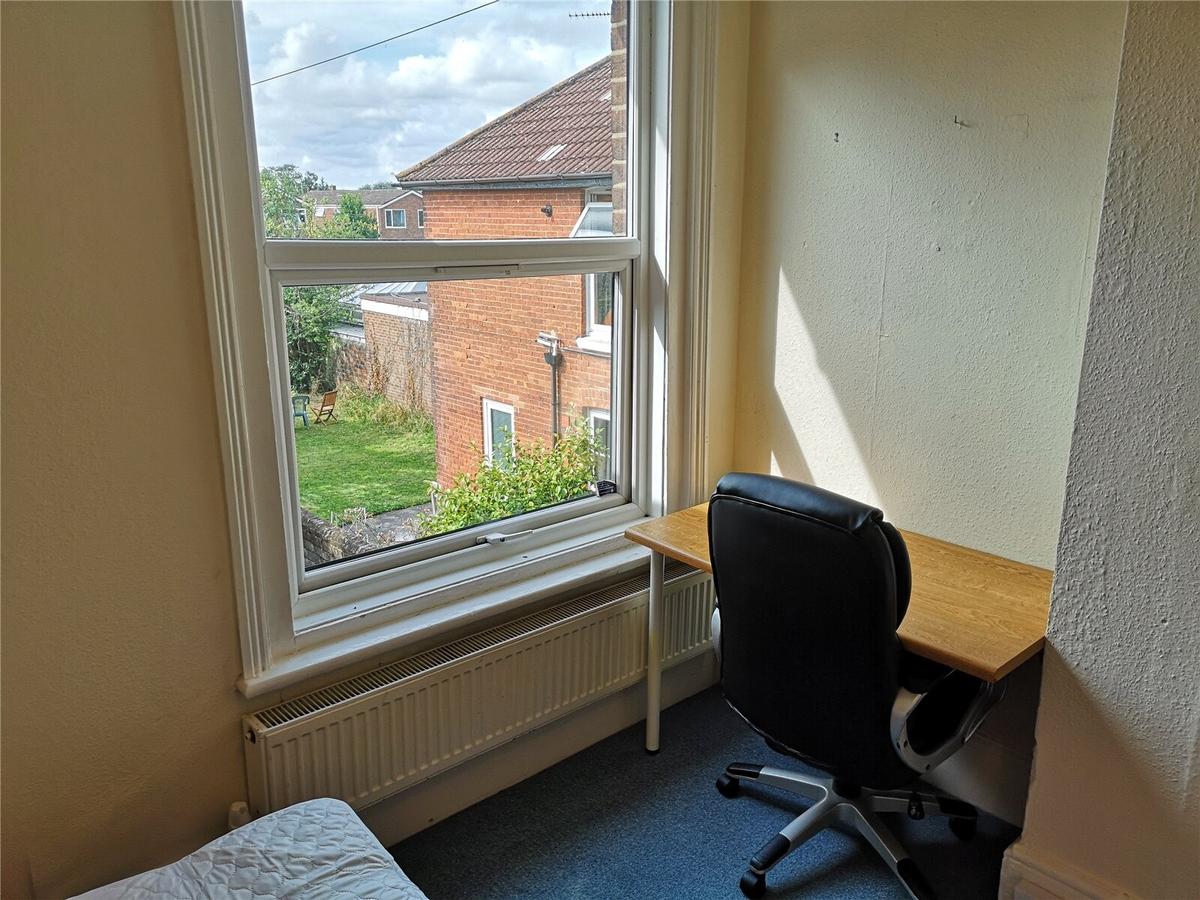5 bedroom apartment for rent Landguard Road, Southampton, SO15 5DL ...
