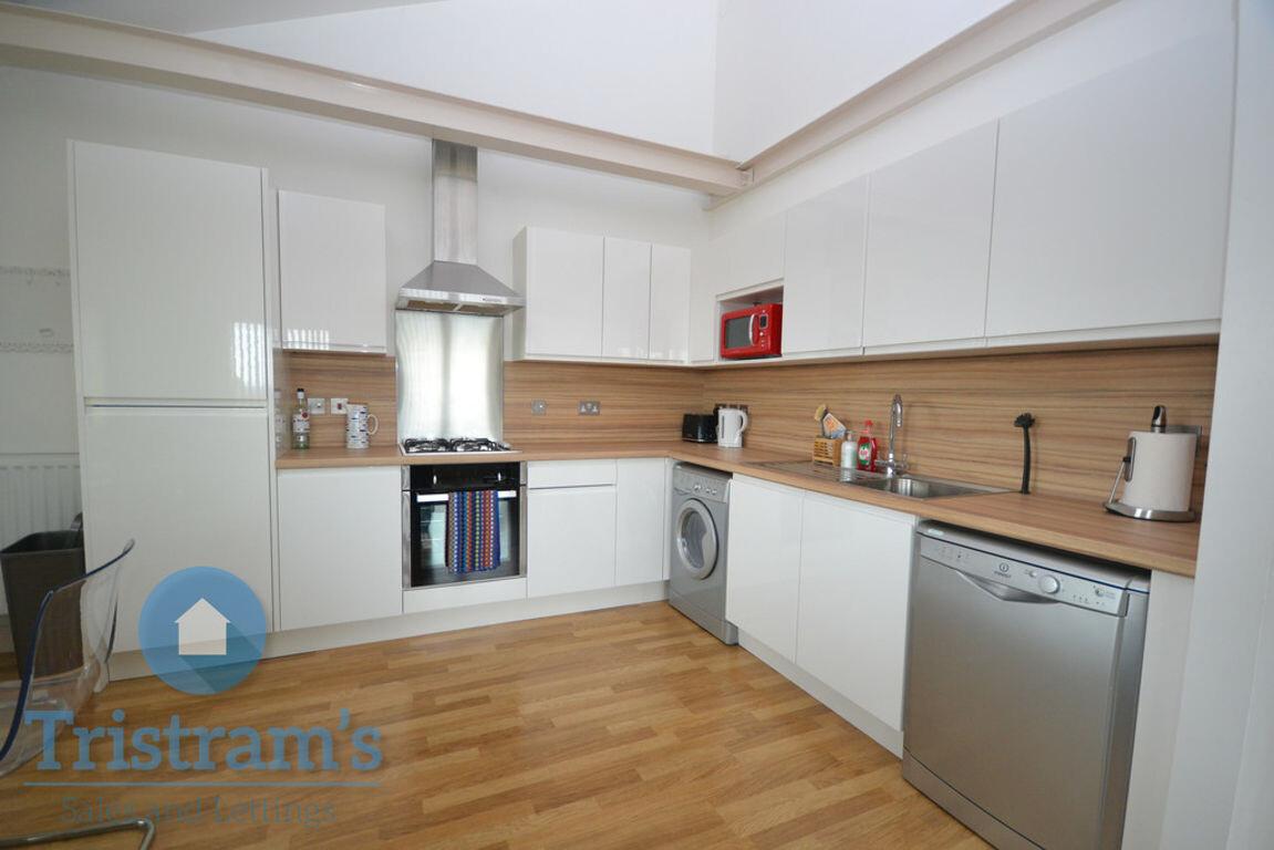 2 bedroom apartment for rent Raleigh Square, Nottingham, NG7 4DN | UniHomes