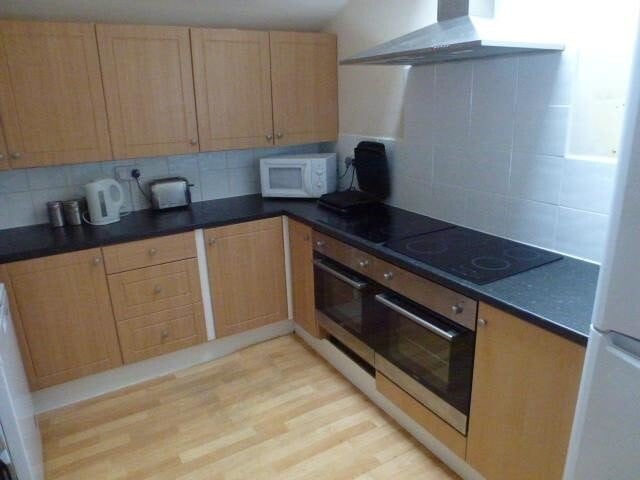 6 bedroom house for rent Milton Street, Sheffield, S3 7WH | UniHomes