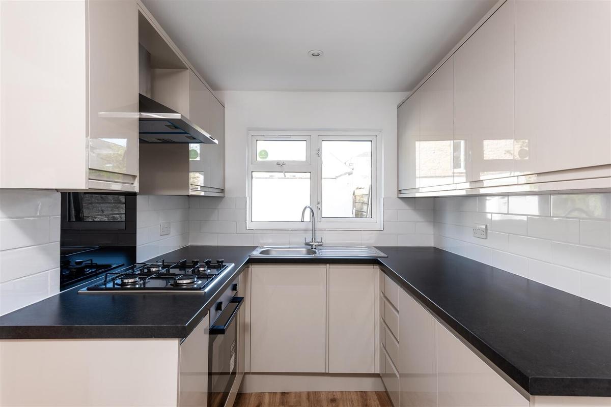 4 bedroom house for rent Lorne Road Bath, BA2 3BZ | UniHomes