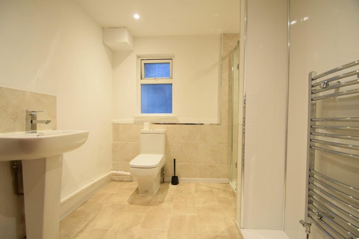 6 bedroom house for rent Mackintosh Place Cardiff, CF24 4RL | UniHomes