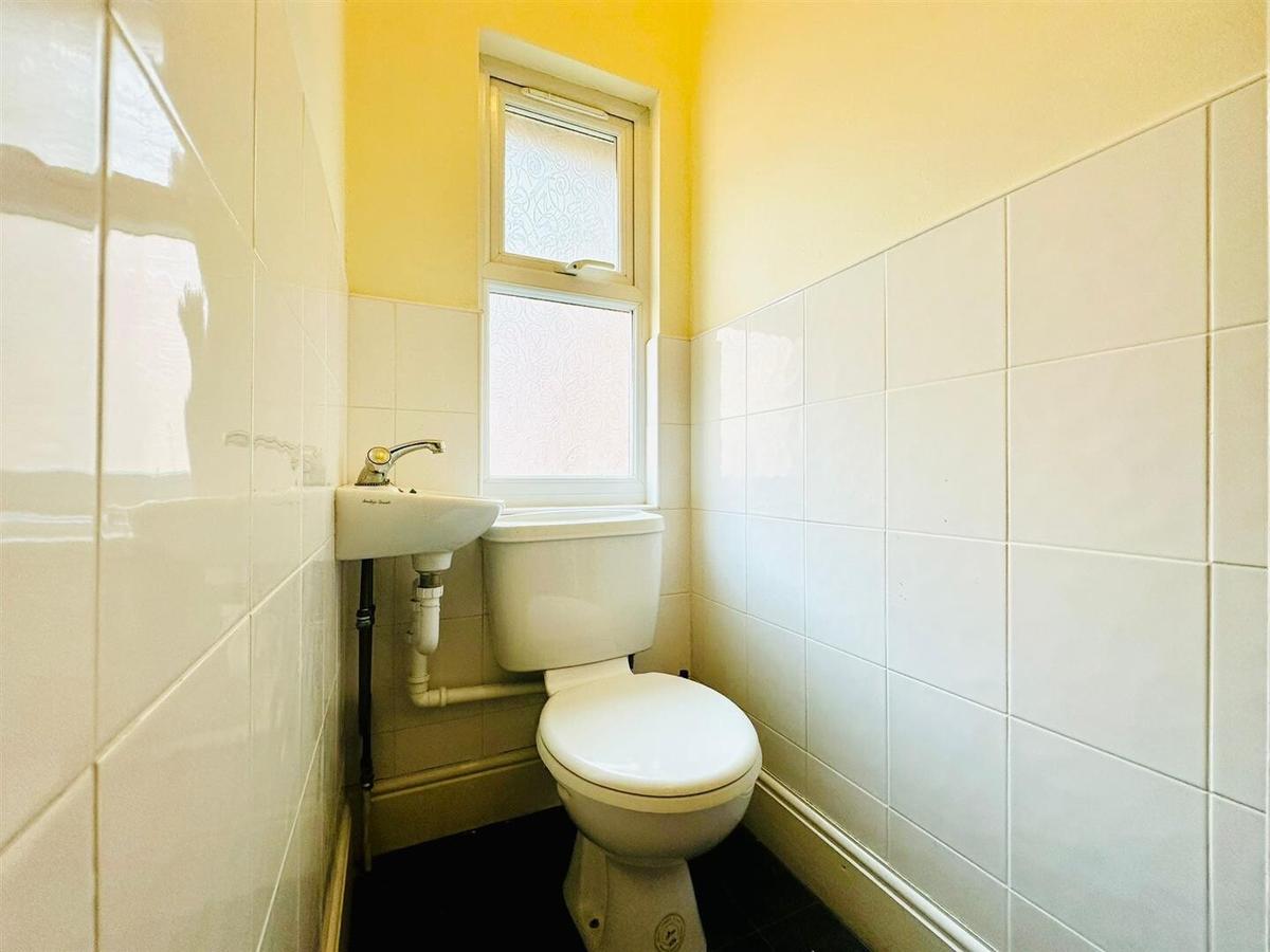7 bedroom house for rent Hope Drive Nottingham, NG7 1DL | UniHomes