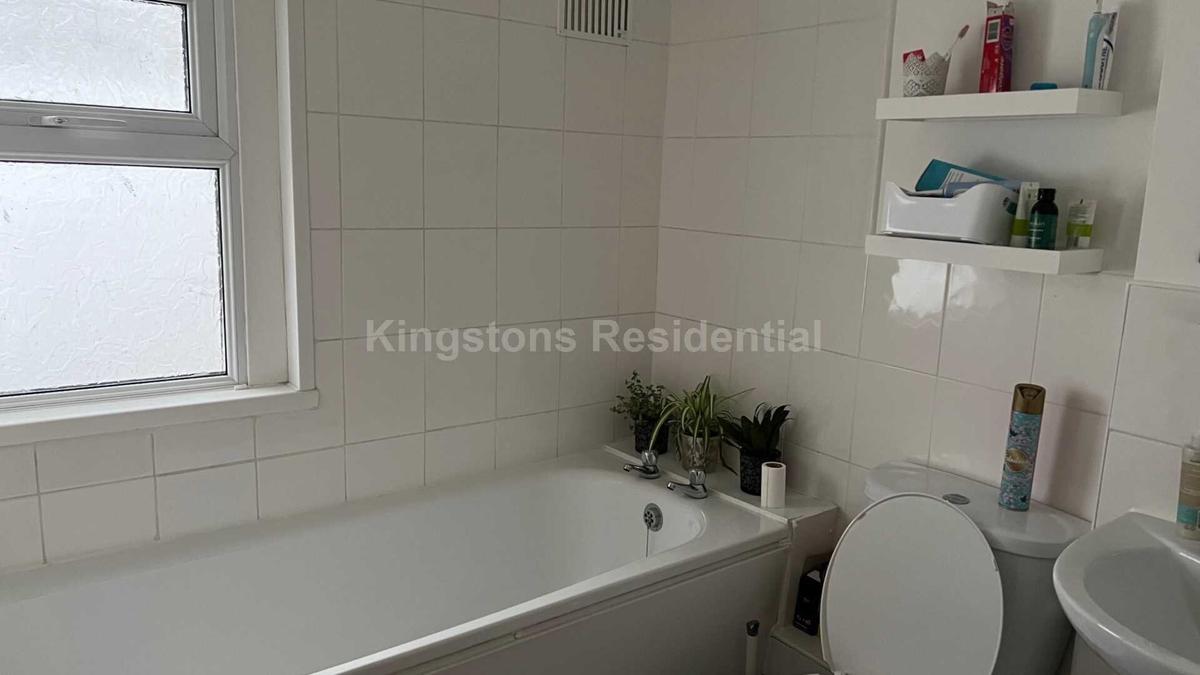 4 bedroom house for rent Moy Road Roath Cardiff, CF24 4SG | UniHomes