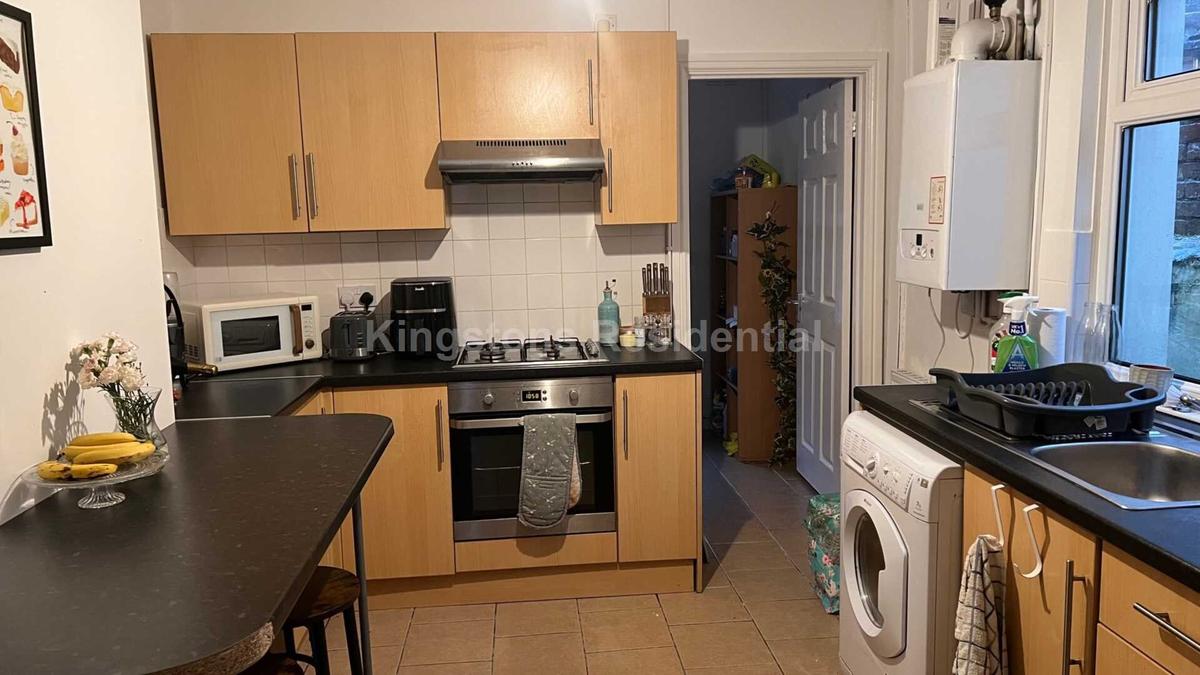 4 bedroom house for rent Moy Road Roath Cardiff, CF24 4SG | UniHomes