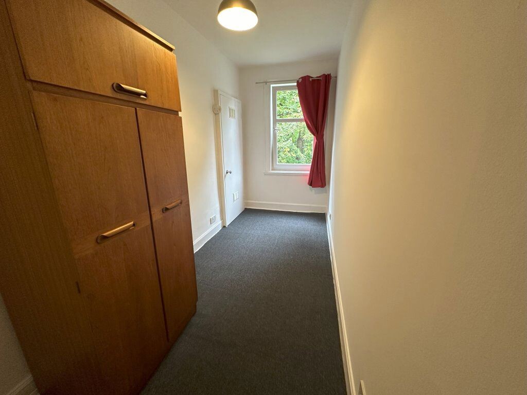 3 bedroom house for rent Flat Bonnington Avenue, Edinburgh, EH6 5QH ...