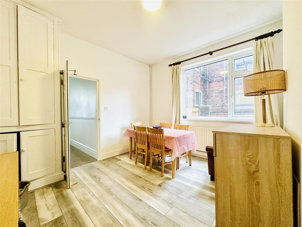 6 bedroom house for rent Woodborough Road Nottingham, NG3 4JT | UniHomes