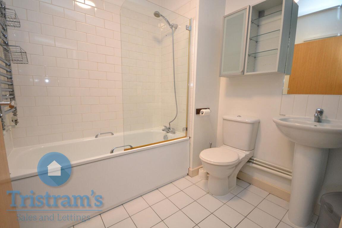 2 bedroom apartment for rent Portland Square, Nottingham, NG7 4HS ...