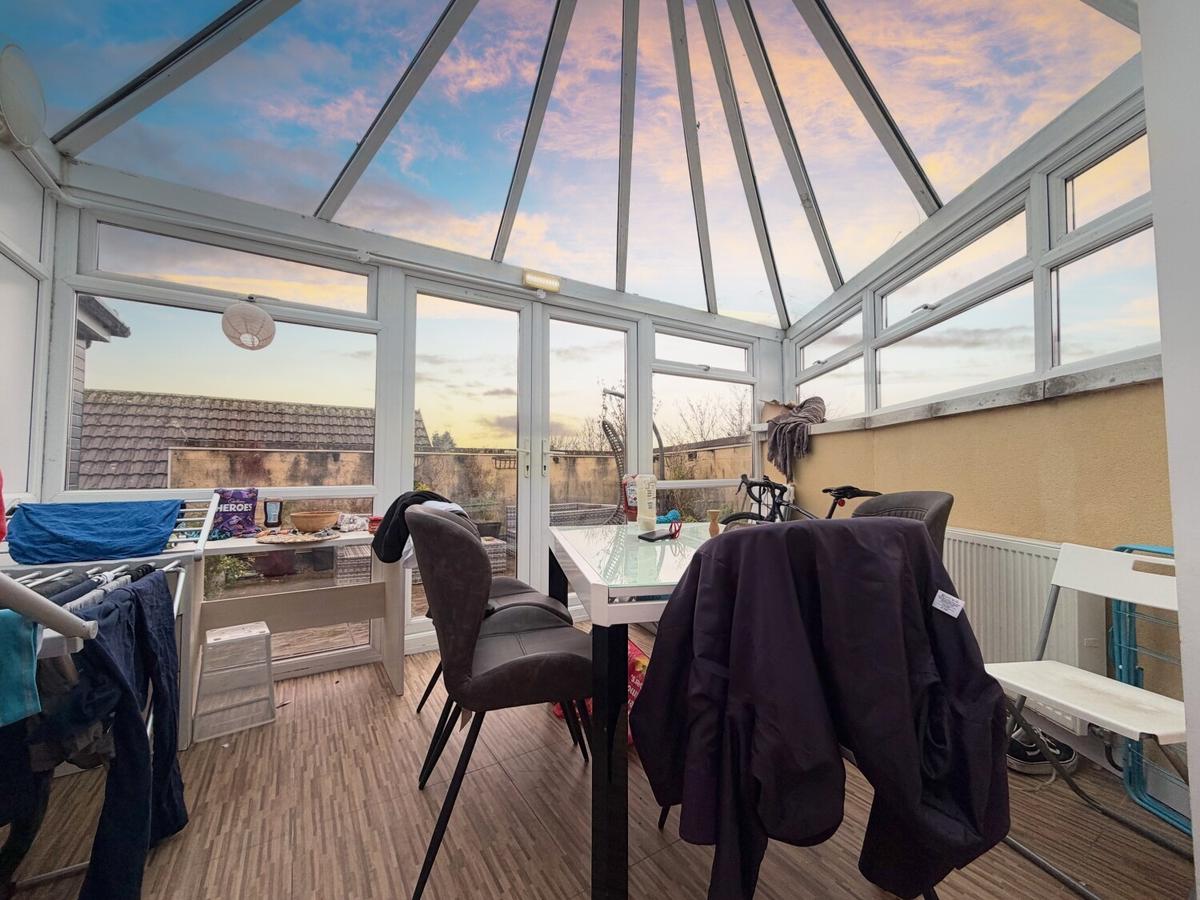 5 bedroom apartment for rent Miskin Street Cardiff, CF24 4AQ | UniHomes