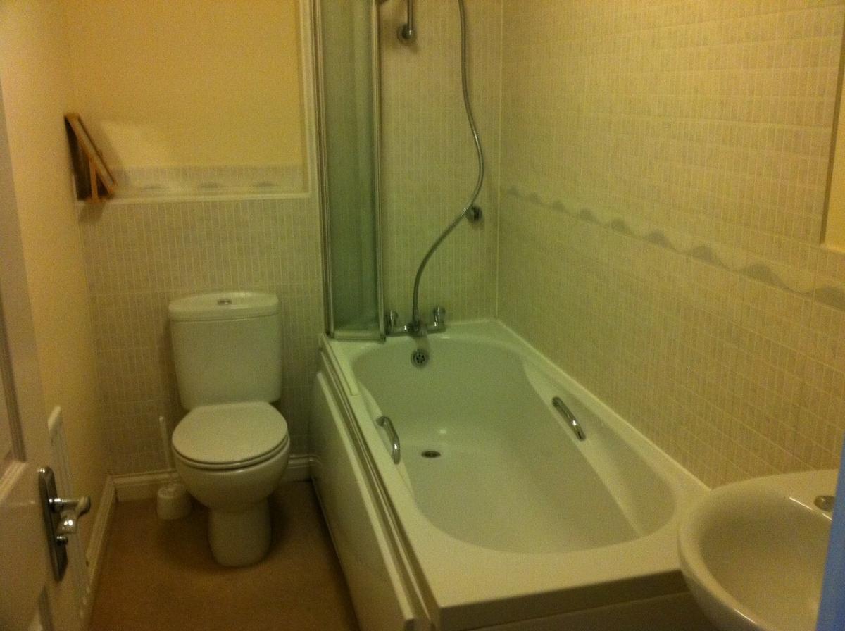 3 bedroom apartment for rent Whitestar Place Southampton, SO14 3GN ...