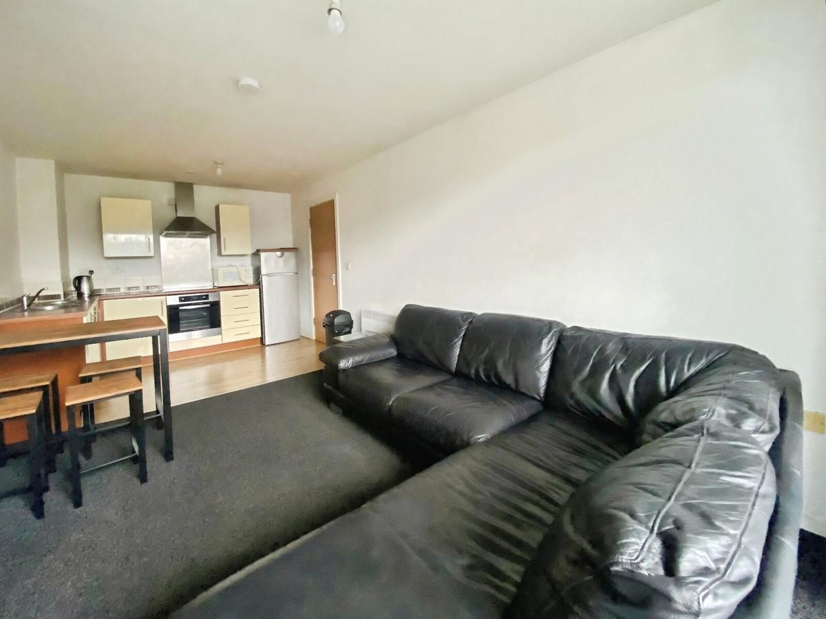 2 bedroom house for rent City Gate 2 Manchester, M15 4EB | UniHomes