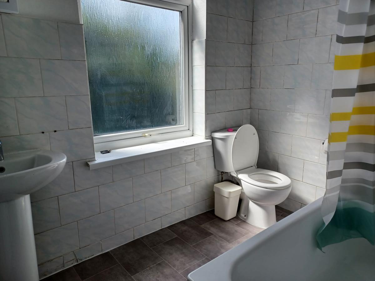 3 bedroom house for rent Westbourne Road, Manchester, M14 6YN | UniHomes