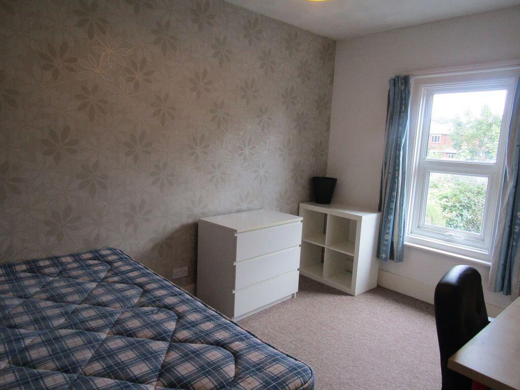 4 bedroom house for rent Broadlands Road, Southampton, SO17 3AS | UniHomes