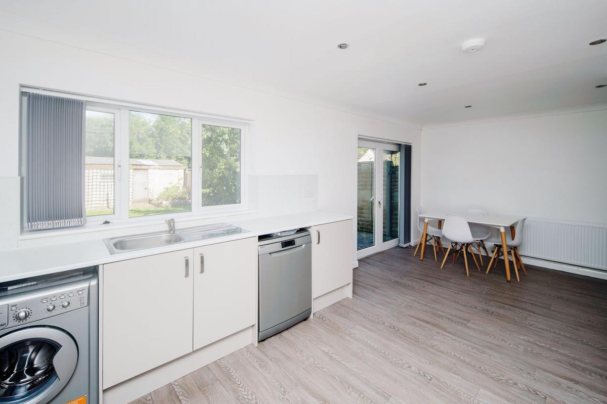 6 bedroom house for rent Conygre Grove Bristol, BS34 7HX | UniHomes