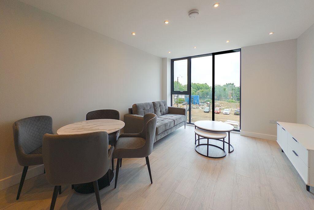 1 bedroom apartment for rent 84 Oldfield Road Manchester, M5 3QP | UniHomes