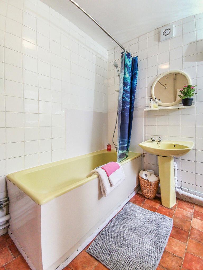 4 bedroom house for rent Broadlands Road Southampton, SO17 3AR | UniHomes