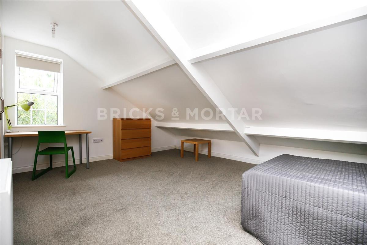 4 bedroom apartment for rent Osborne Avenue Newcastle, NE2 1JQ | UniHomes