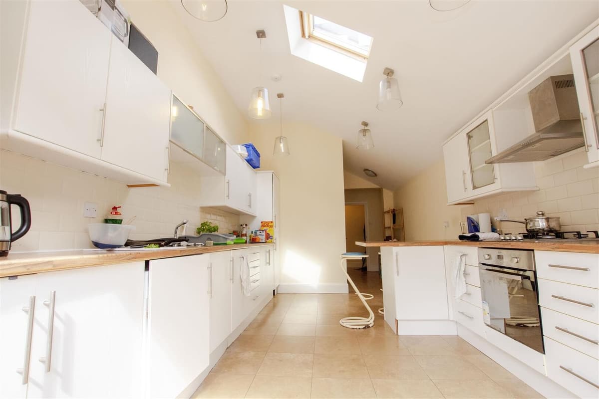 3 Bedroom House For Rent Harborne Park Road Birmingham B17 0ps Unihomes