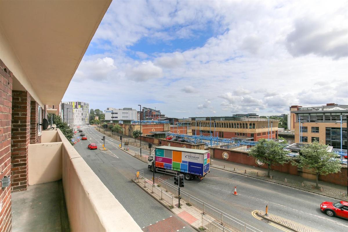 3 bedroom apartment for rent City Road, Newcastle, NE1 2AQ | UniHomes