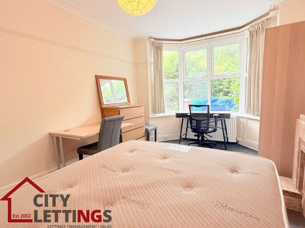 4 bedroom house for rent Elmsthorpe Avenue Nottingham, NG7 2BU | UniHomes