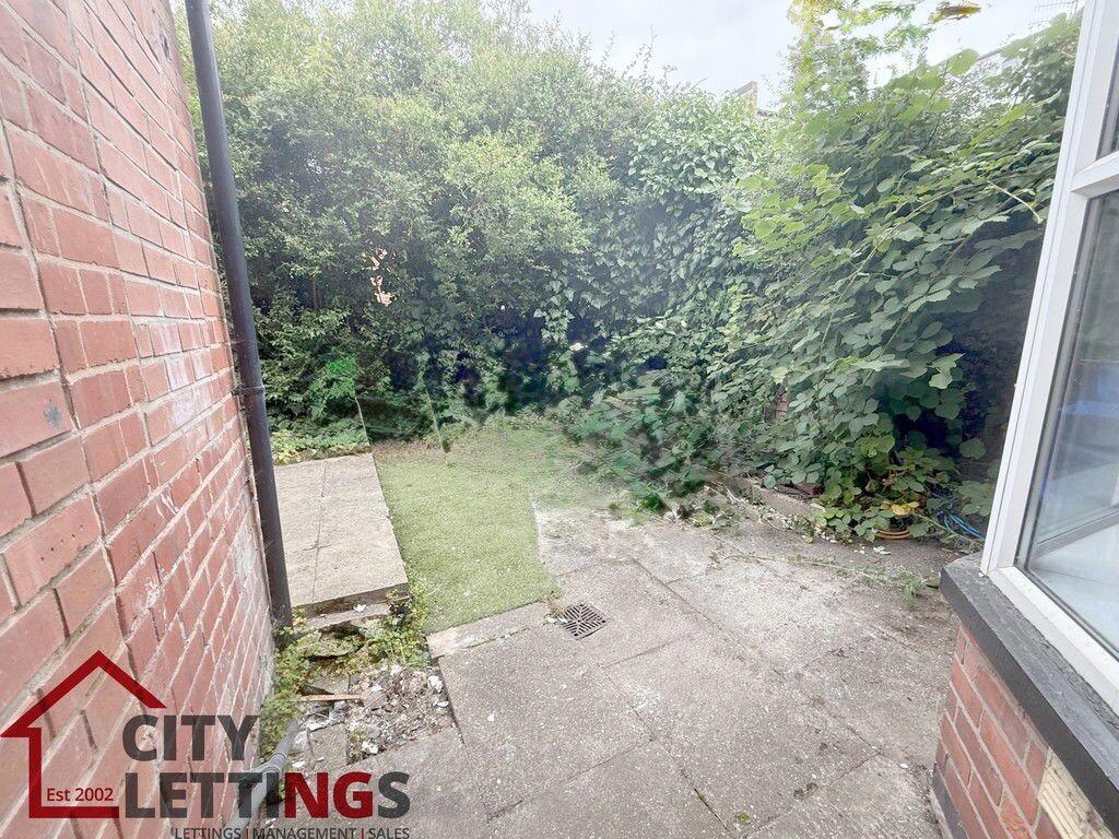 4 bedroom house for rent Elmsthorpe Avenue Nottingham, NG7 2BU | UniHomes