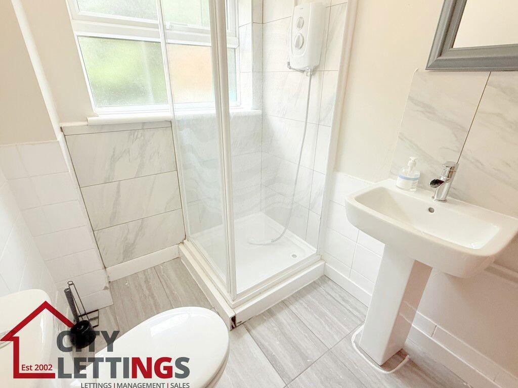 4 bedroom house for rent Elmsthorpe Avenue Nottingham, NG7 2BU | UniHomes