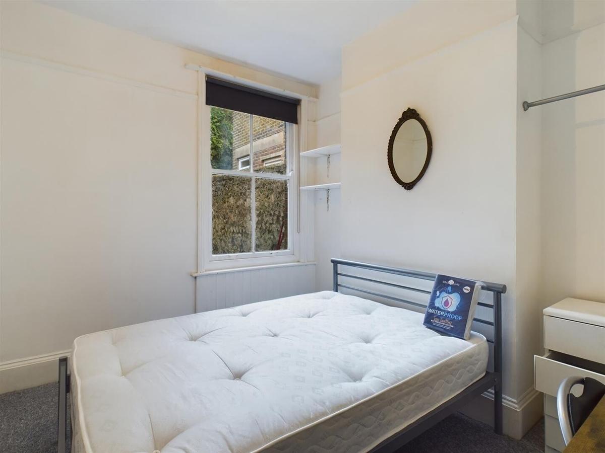 4 bedroom house for rent Stanmer Park Road Brighton, BN1 7JL | UniHomes