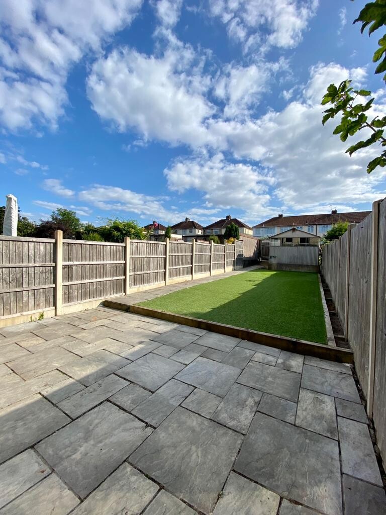 4 bedroom house for rent Station Road Bristol, BS34 7JJ | UniHomes
