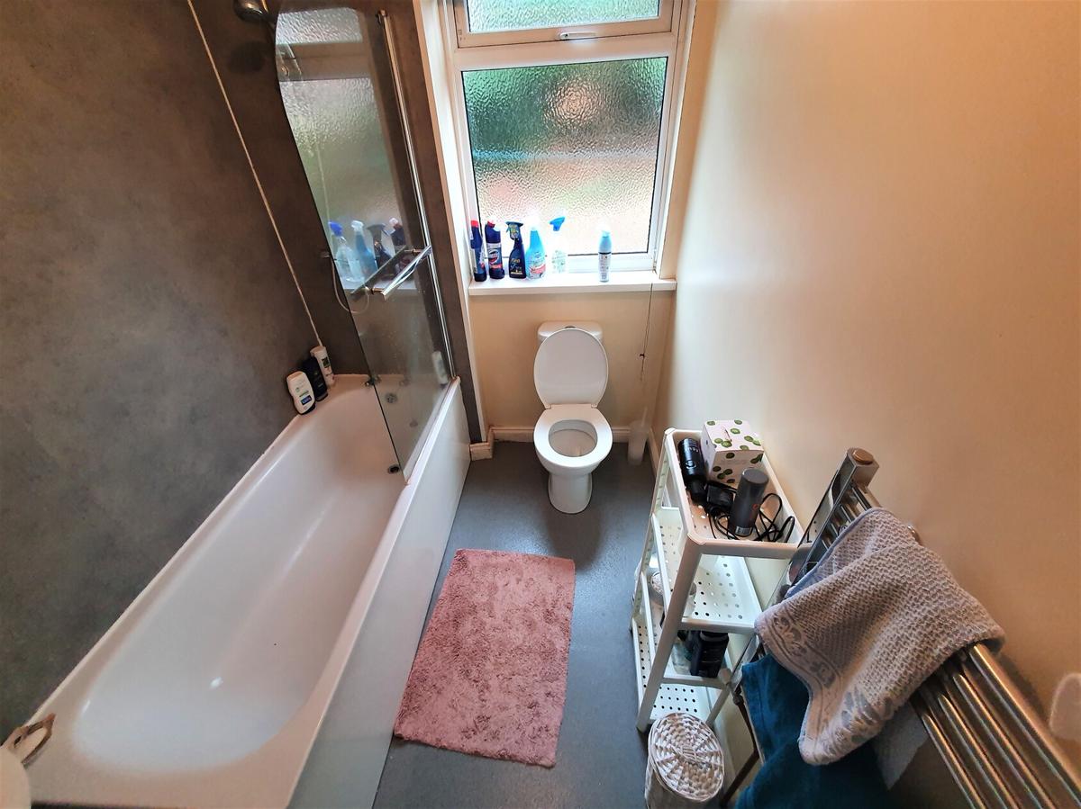 3 bedroom apartment for rent Beadnell Place Newcastle, NE2 1YD | UniHomes