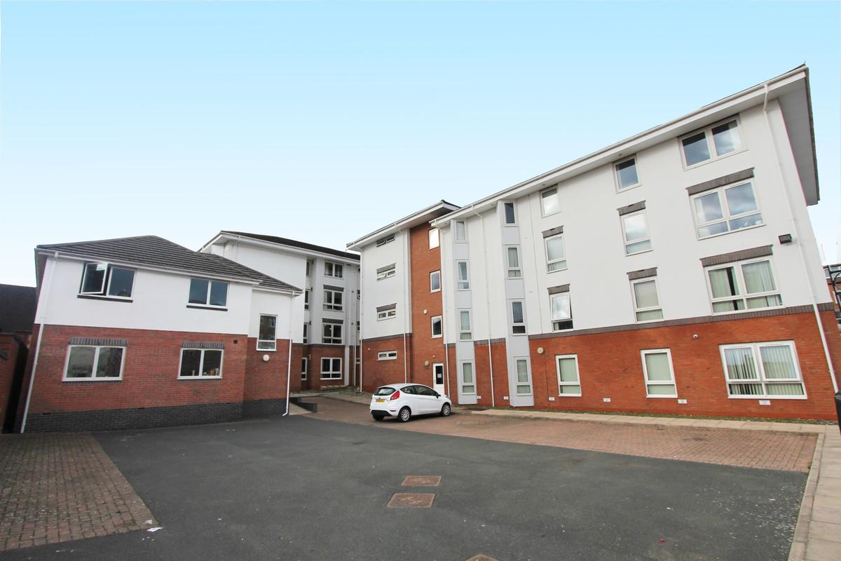 2 bedroom apartment for rent Ranelagh Terrace Leamington Spa, CV31 3DP ...
