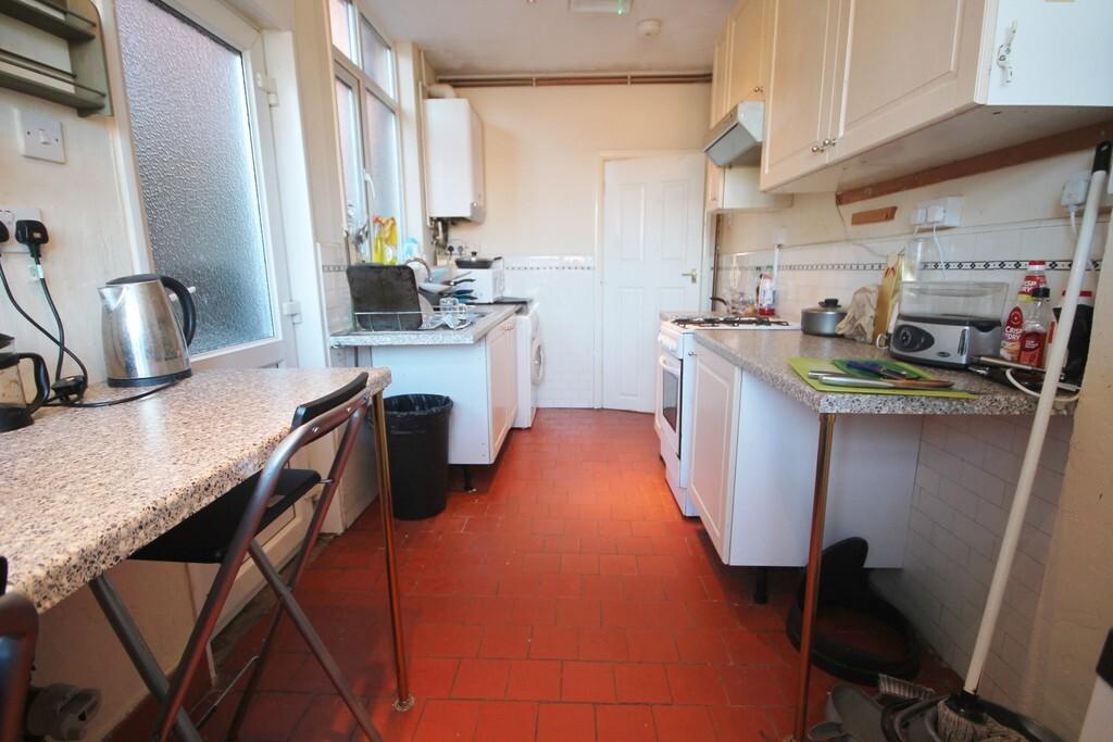 4 bedroom house for rent Dixon Drive Leicester, LE2 1RA | UniHomes