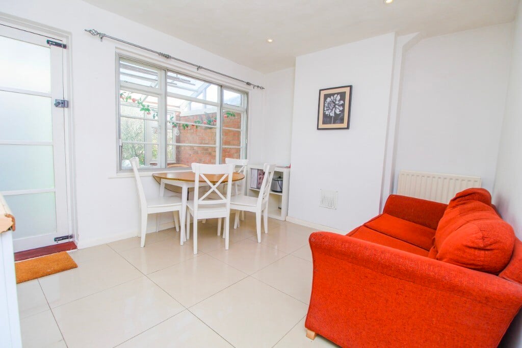 3 bedroom house for rent Broadlands Road, Southampton, SO17 3AS | UniHomes