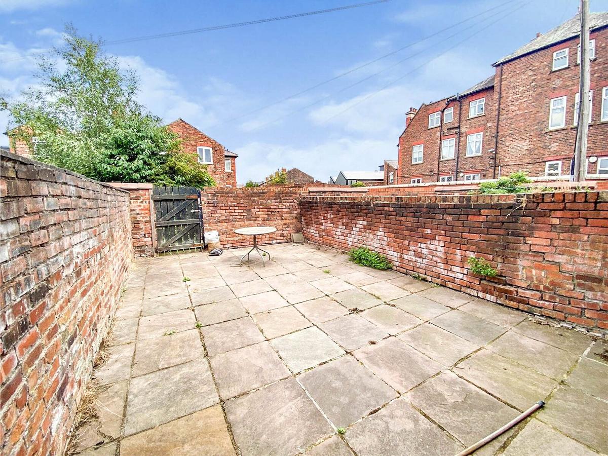4 bedroom house for rent Parkside Road Manchester, M14 7JL | UniHomes