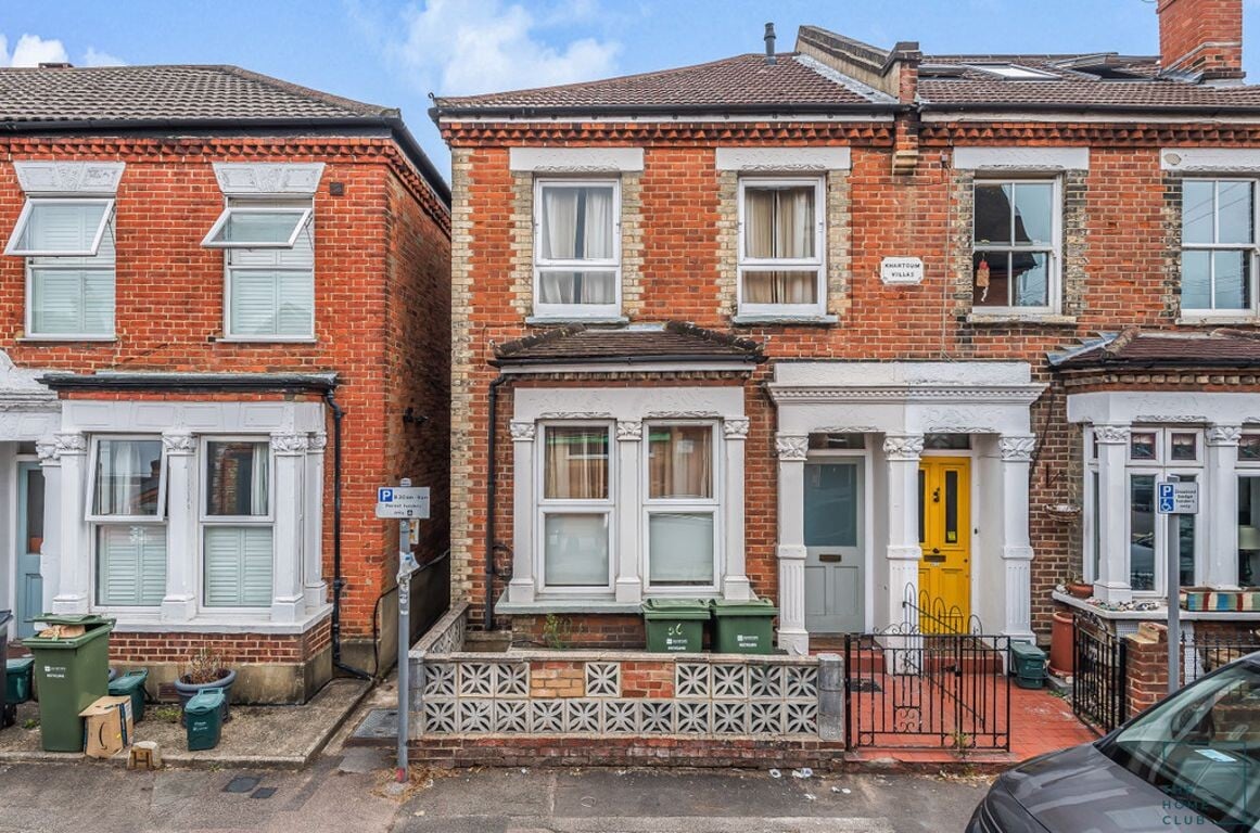 4 bedroom house for rent Artillery Terrace, Surrey, GU1 4NL | UniHomes