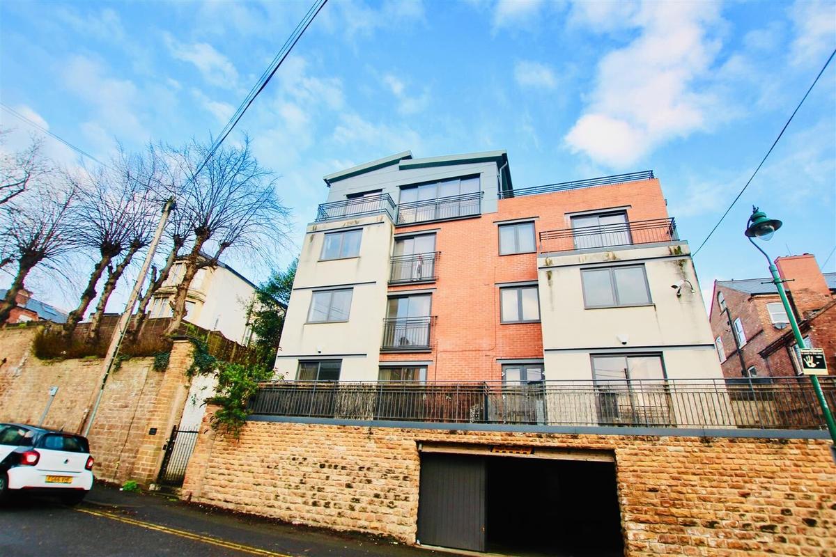 2 bedroom apartment for rent Portland Road Nottingham, NG7 4HE | UniHomes