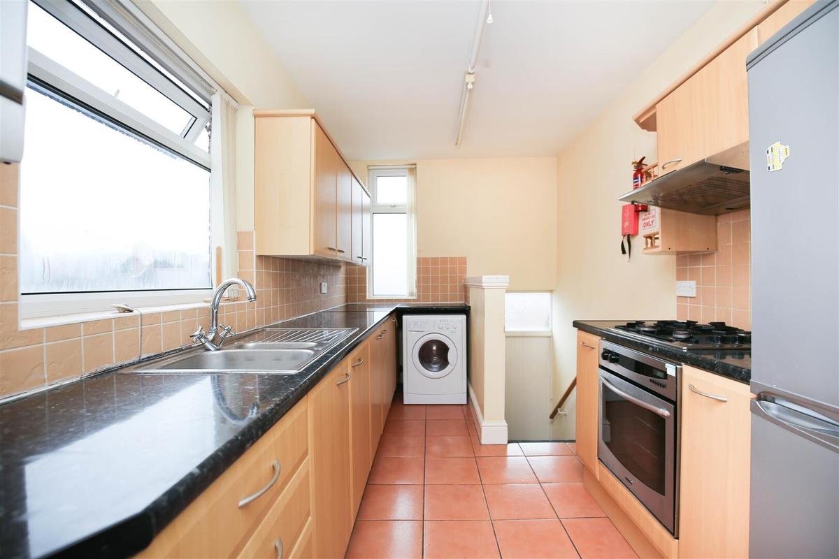 5 bedroom apartment for rent Greystoke Avenue, Newcastle, NE2 1PN ...