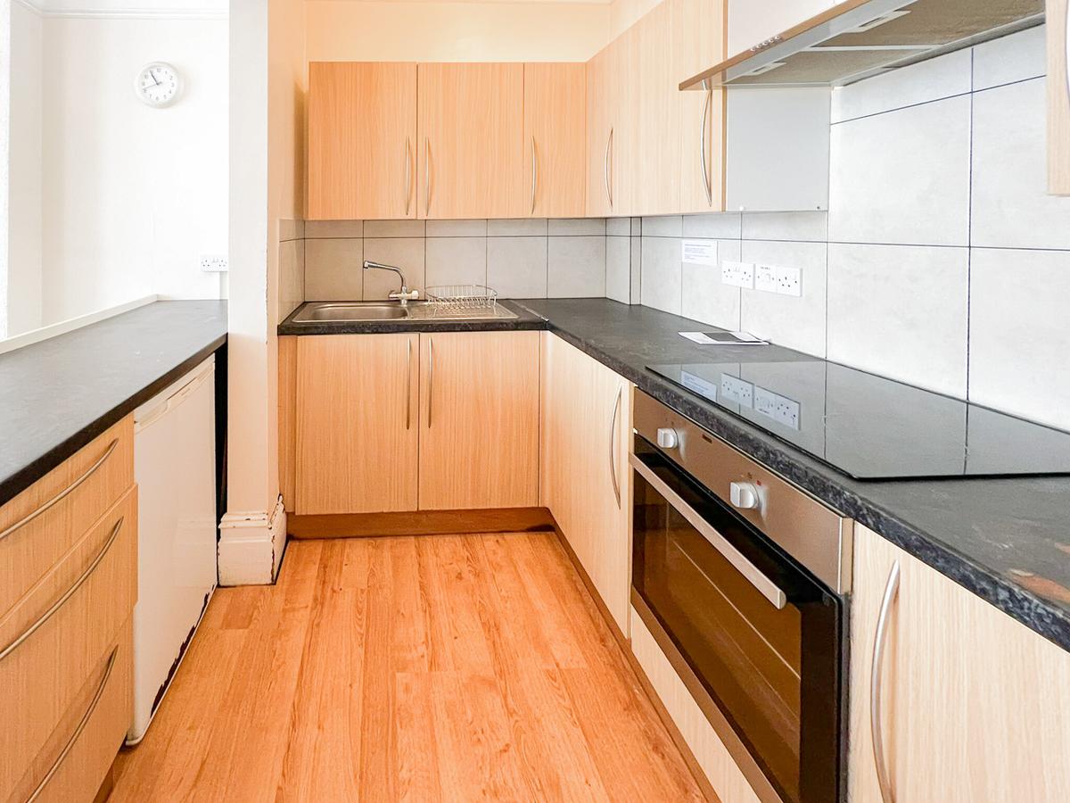 5 bedroom house for rent 10 Alma Vale Road, Clifton Bristol, BS8 2HY ...