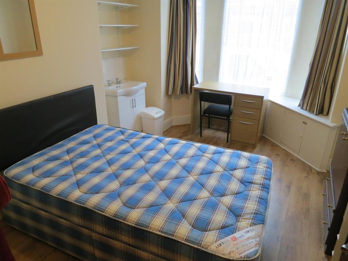 5 bedroom house for rent Cawdor Road Manchester, M14 6LR | UniHomes
