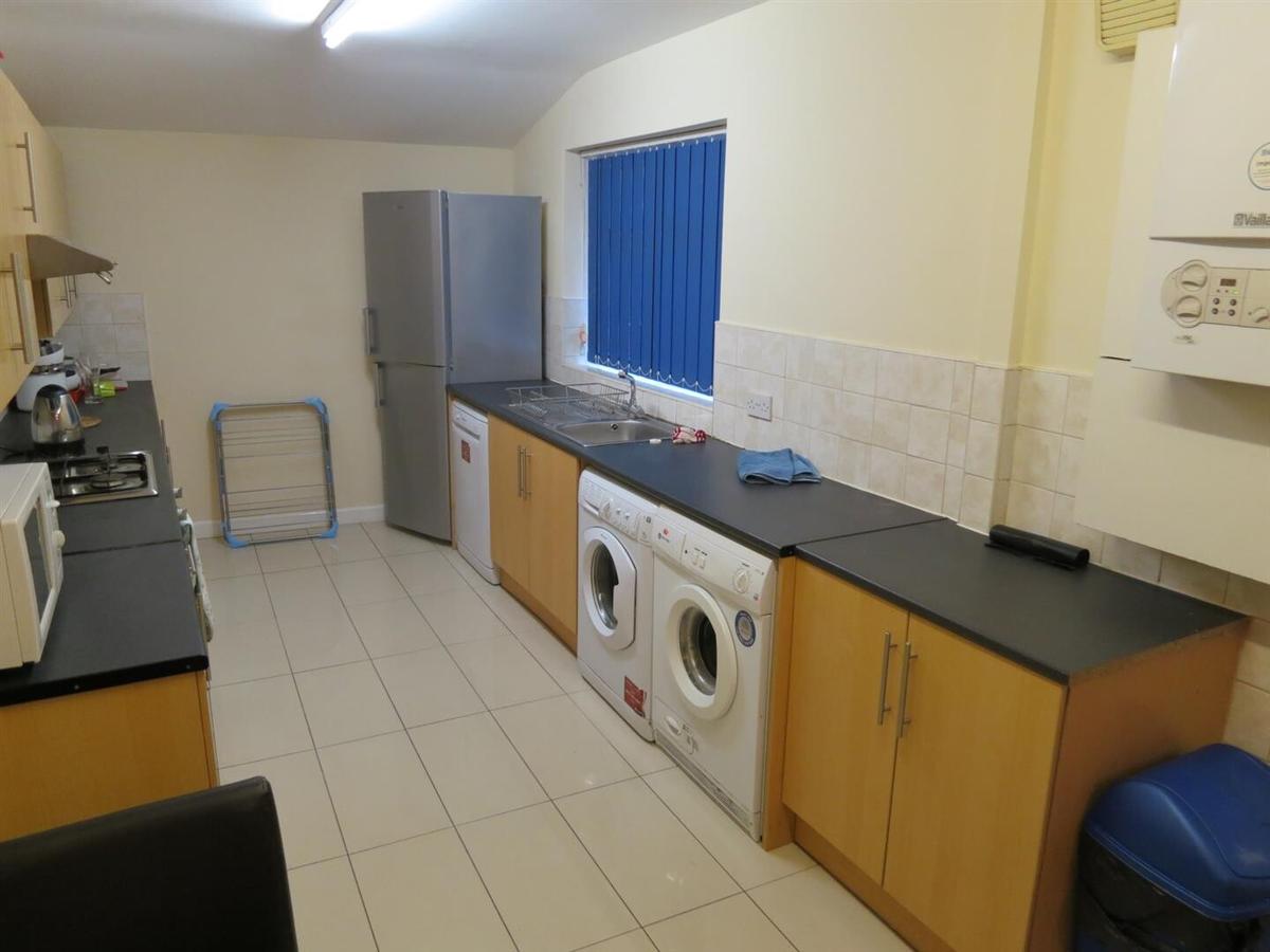 5 bedroom house for rent Cawdor Road Manchester, M14 6LR | UniHomes