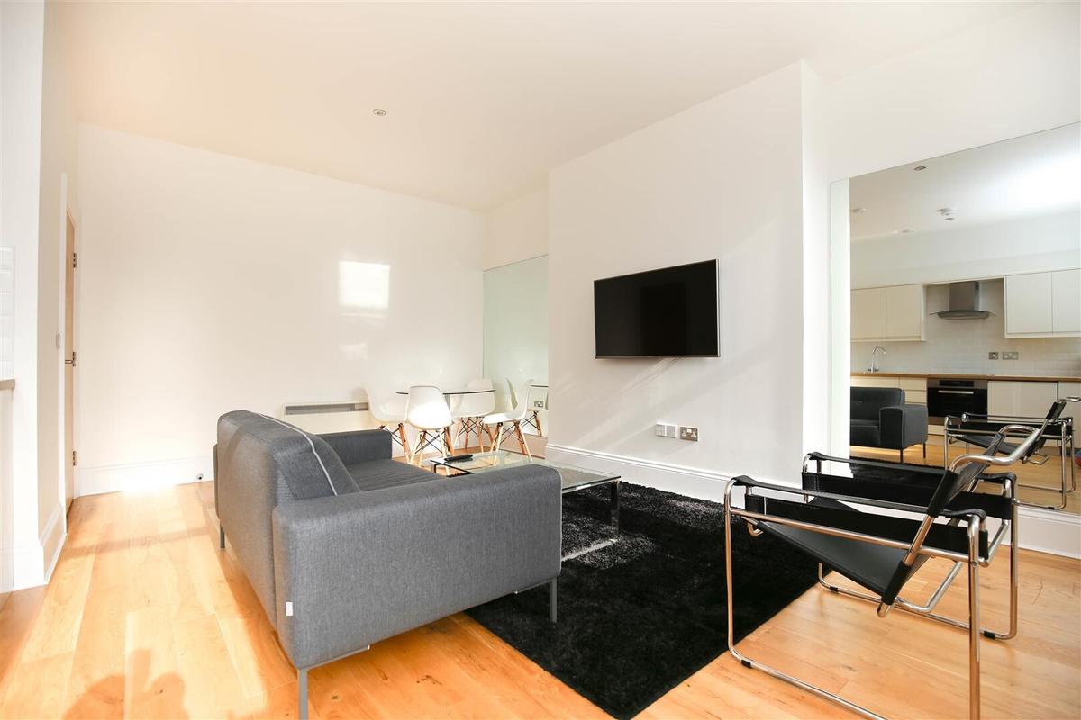 2 bedroom apartment for rent Chaucer Building Newcastle, NE1 5JE | UniHomes