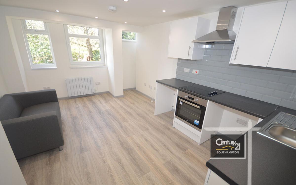 1 bedroom apartment for rent Palmerston Road, Southampton, SO14 1BZ ...