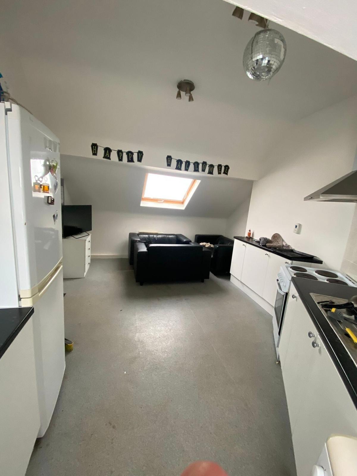 5 bedroom house for rent Bishopgate Street, Liverpool, L15 1EN | UniHomes